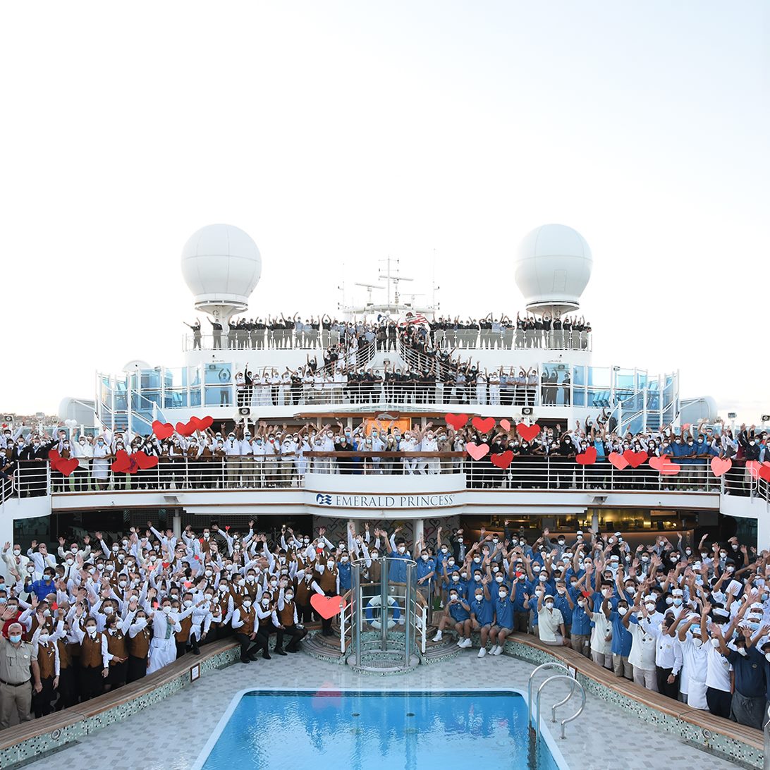 "¡El Emerald Princess regresa a navegar! Descubre todos los detalles ...